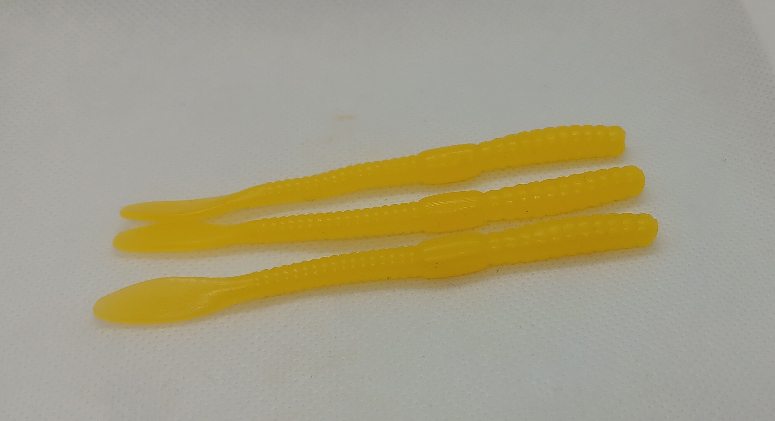 Wyandotte Worm - School Bus Yellow 10ct – Wyandotte Lure